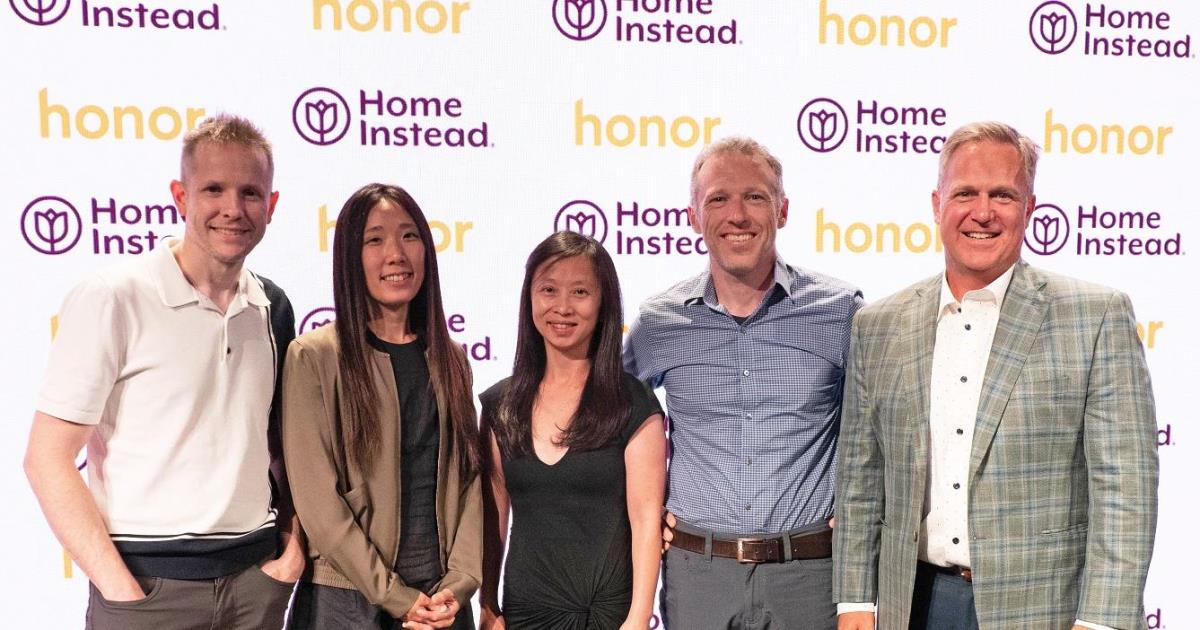 Honor Acquires Home Instead to Transform the Senior Care Experience.