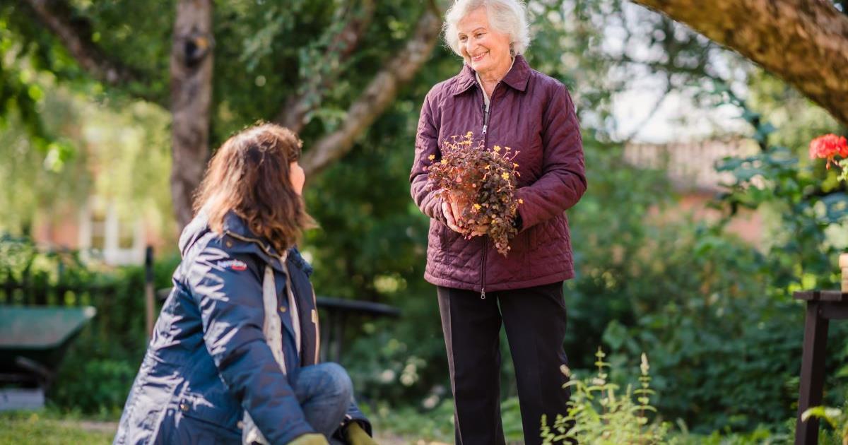 How to Capture Memories with a Dementia Diagnosis